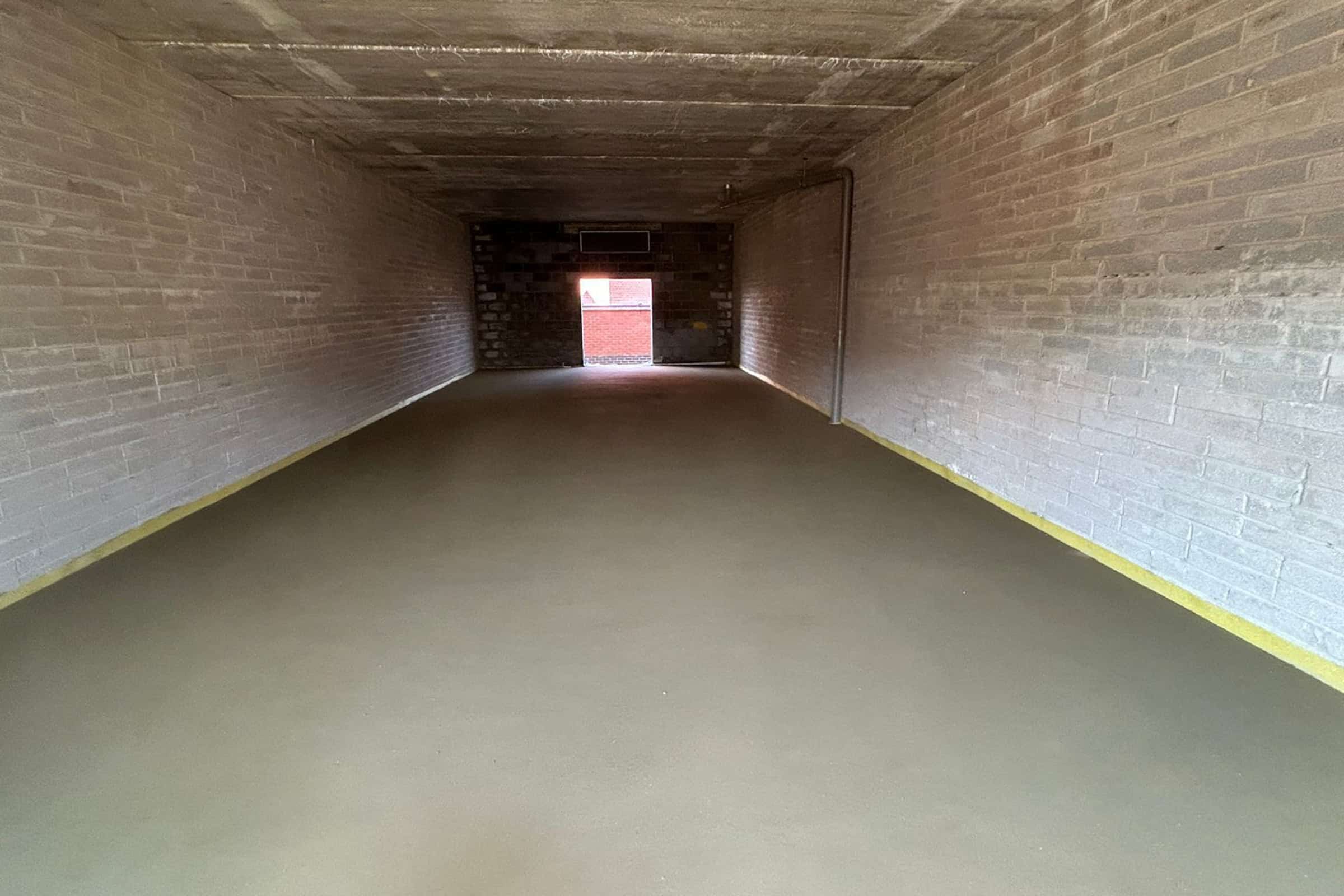 Floor screed Wellingborough - 2000㎡ polymer reinforced screed at ...